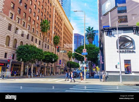 Los Angeles California January 7 2025 Vibrant View Of A Bustling