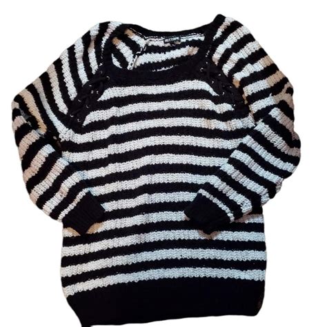 Hot Topic Striped Oversized Sweater Thick Sweater Depop
