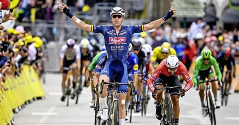 Tim Merlier Wint Door Valpartijen Ontsierde Finale Mathieu Van Der