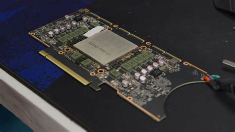 Así Se Ve Por Dentro La Cmp 170hx La Gpu Para Minería De Nvidia Con Hbm2 Que Alcanza 170mh S
