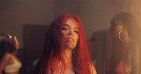 Gatúbela De Karol G Fue Censurada Por Youtube La Mega