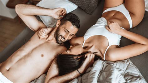 How To Overcome Distractions During Sex Daily