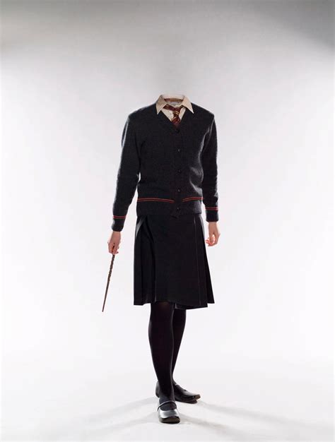 Emma Watsonhermione Granger Headless By Marlboroblackmenthol On