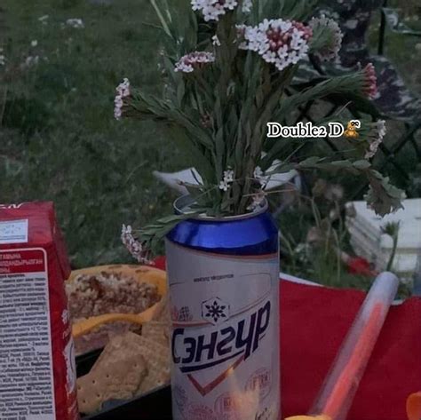 намайг чи дурсахдаа🗣️ Нүгэлгүй ариун жаахан байснаар минь👧🏻 Нүд рүү чинь хараад инээдэг байснаар