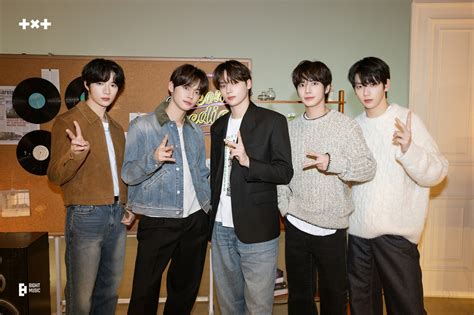 Weverse TOMORROW X TOGETHER Image - TXT ‘범이디오(BEOMEDIO) EP.08’ Photo Sketch