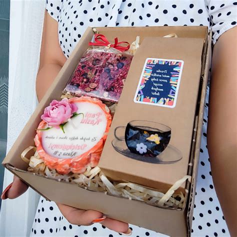 Prezent na dzień Nauczyciela zestaw czekolada box Sklep Online Artyferia
