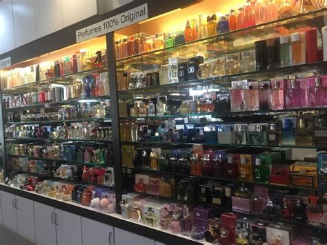 15 Toko Parfum Terdekat Di Kota Batam Ulastempat