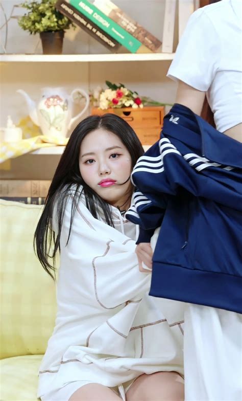 Megan  On Twitter 👩‍🦱 지원이 학원 가야지 🐰 시룬뎁 Ua4lu1fbk2