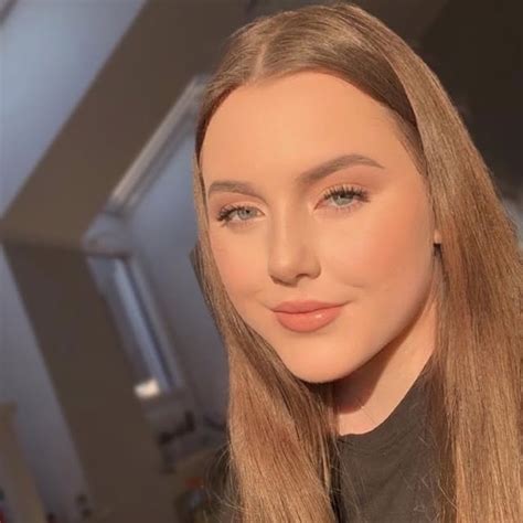 𝚂𝚘𝚙𝚑𝚒𝚊 ♡ Itssophiaa • Threads Say More