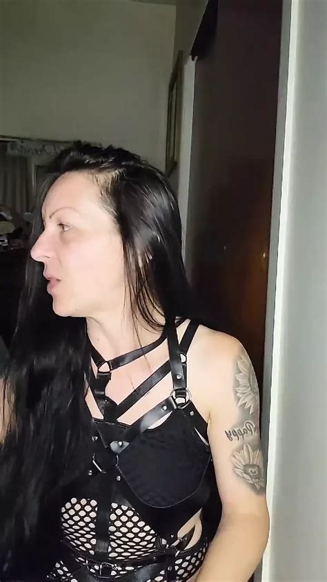 Is That A Penis Lmao Stockings Stockings Porn Feat Raven Willow By