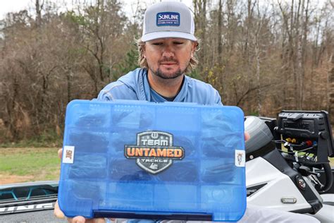 Kyle Welchers Jig Tacklebox Bassmaster
