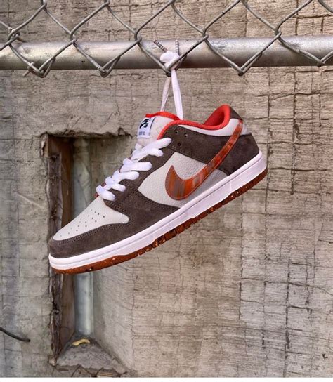 Got these today from local SB shop : r/SneakersCanada