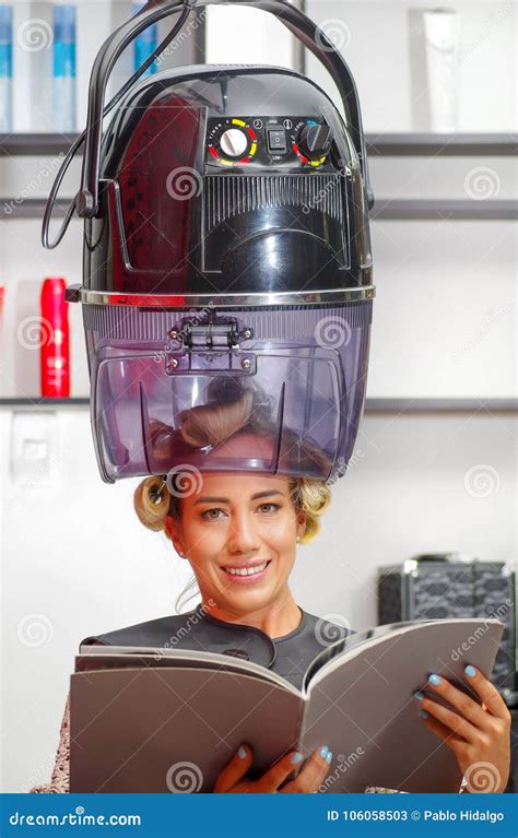 22 Sitting Under Hair Dryer Ayslingszymon