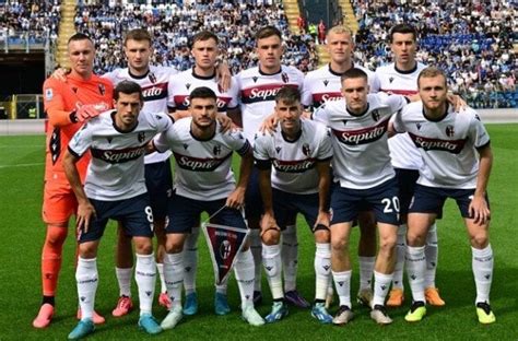 بولونيا يقلب تأخره إلى فوز على كالياري بالدوري الإيطالي الأسبوع