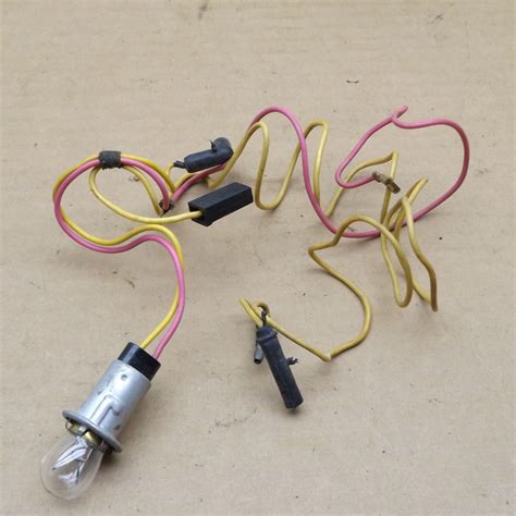 Under Hood Trunk Lamp Pkg 2580612 A B C E Body 1966 71