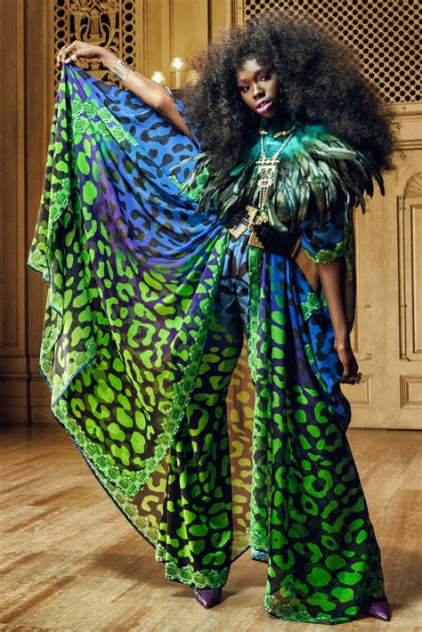 Tori Goddess Kaftan