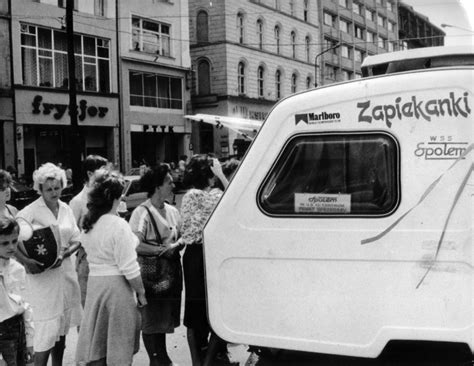 Zobacz jak robiono zakupy we Wrocławiu i lat temu UNIKATOWE ZDJĘCIA Wrocław Nasze
