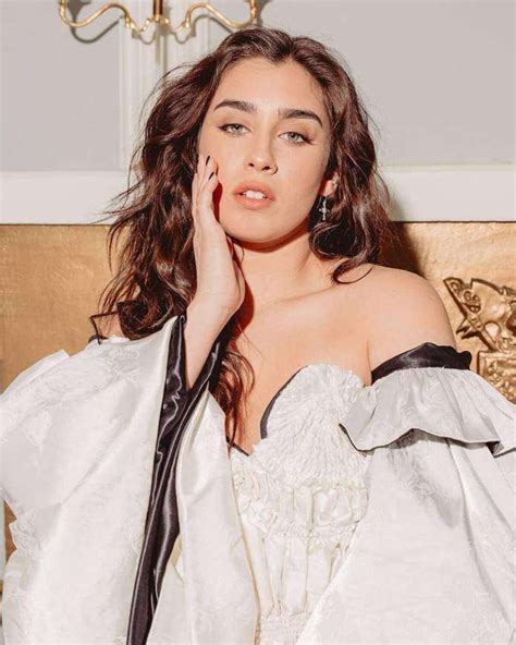 Lauren Jauregui Puzzle Online