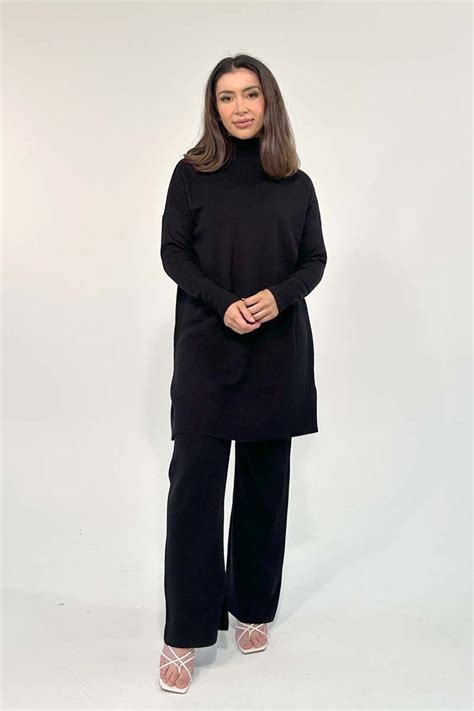 High Neck Rib Co Ord Black Sanzaa
