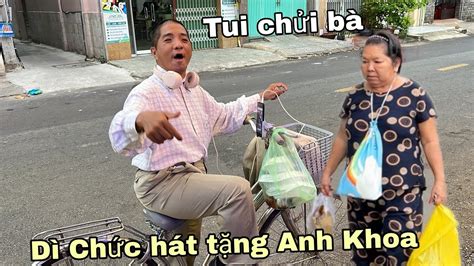 Bất ngờ Anh khoa ra gặp Dì Chức chơi lễ ở Vũ Thu Phương cá viên chiên lô tô lgbt YouTube