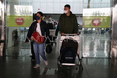PELAYANAN DI BANDARA SUPADIO ANTARA Foto