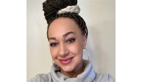 Rachel Dolezal Loses Teaching Job Over Social Media Content That S Contrary To School District