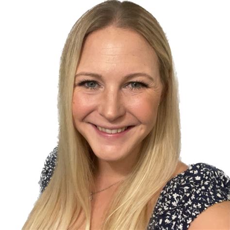 Julie Russell Linkedin