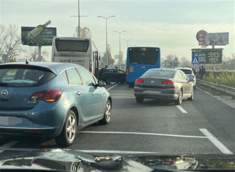 Policija u Njemačkoj na spavanje poslala vozača autobusa koji je