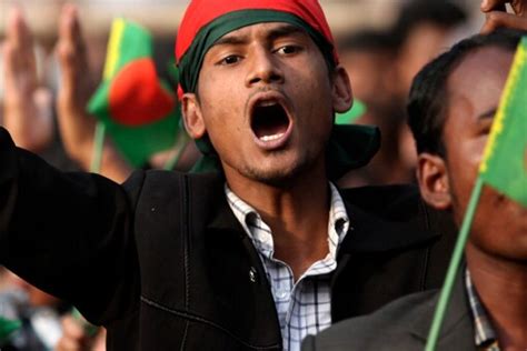 Bangladeshs Bnp Takes Out Huge Protest Rally In Dhaka News18