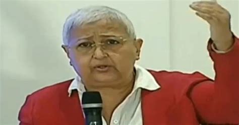 Видатний міністр Чавіста знущався з українськими вагітними жінками евакуйованими після