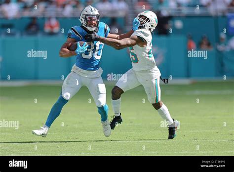 Miami Fl Usa Carolina Panthers Running Back Chuba Hubbard 30 Runs