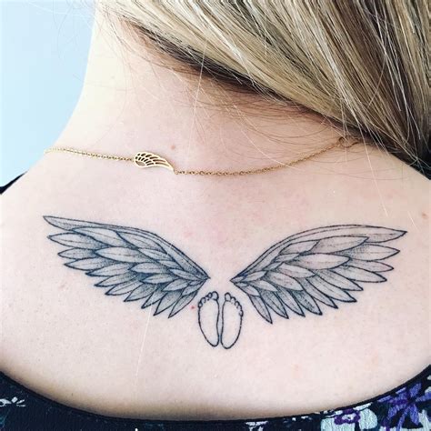 Tatuagem De Asas 65 Desenhos Para Dar Asas à Imaginação