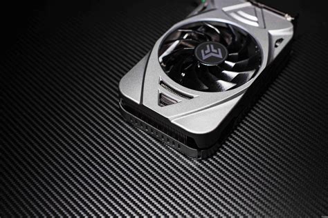 身形小巧的金属大师，影驰rtx 3060 金属大师mini图赏游戏硬件太平洋电脑网