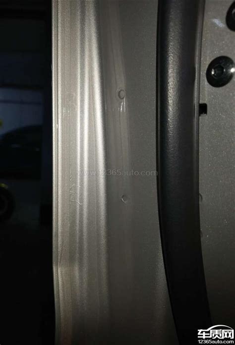 沃尔沃亚太XC60前车门漆面起泡腐蚀 车质网