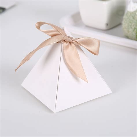 50pcs Triangular Pyramid Candy Box Wedding Favors