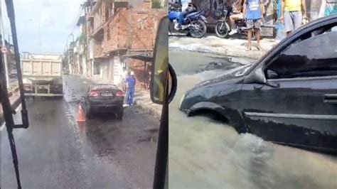VÍDEO Carro cai em cratera após asfalto ceder em avenida de Salvador