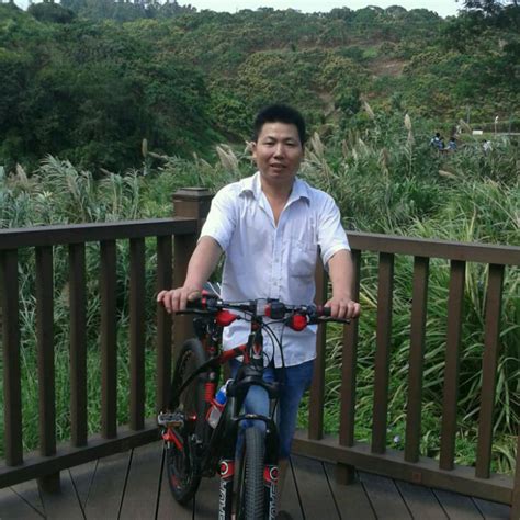 等一个有缘人图片 等待有缘人文字图片 等待一个有缘人图片 大山谷图库