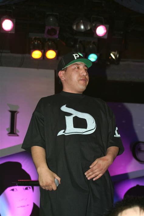 Баавар Амьдралд Нээх их Юм хэрэггүй шүү Нэг л амьтай байгаарай Facebook