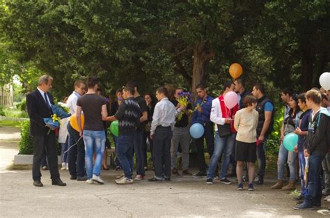 Изпращане на випуск 2016 Професионална гимназия по железопътен транспорт