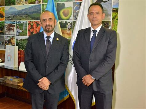 Hugo Cabrera Es Juramentado Como Viceministro De Visar Ministerio De