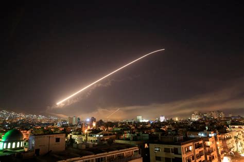 Пентагон отметил профессионализм российских военных во время удара США