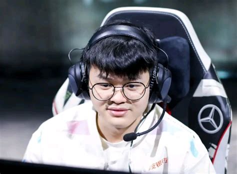 【英雄联盟】sofm接受越南采访，说出jdg和blg的差距，不能怪xun 3楼猫