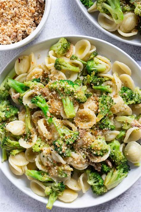 Broccoli Pasta With Anchovy Breadcrumbs