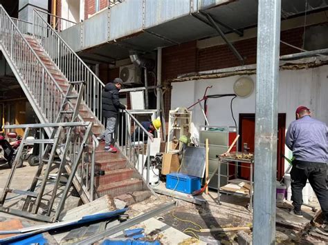 15处占用消防通道私搭违建，拆！ 极目新闻