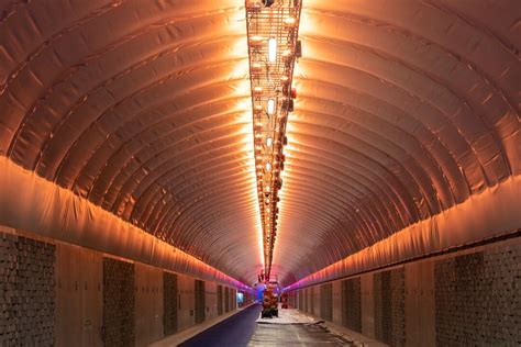 W Norwegii otwarto najdłuższy na świecie tunel pieszo rowerowy Podróże