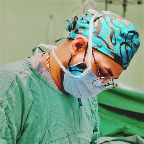 صفحه اصلی درمانگاه و مرکز جراحی محدود نکو درمانگاه نکو رودهن