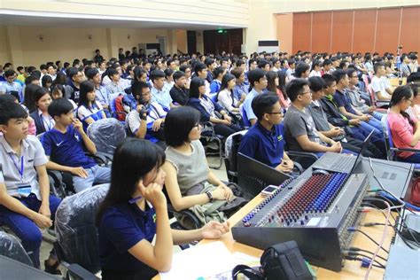 Con đường Phát Triển Con Người Tạ Minh Tuấn