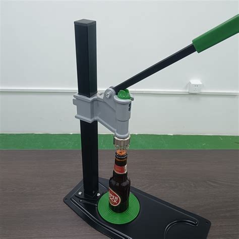 酿酒设备可折啤酒侧拉压盖器手动拉环盖压盖机汽水玻璃瓶封盖机 阿里巴巴