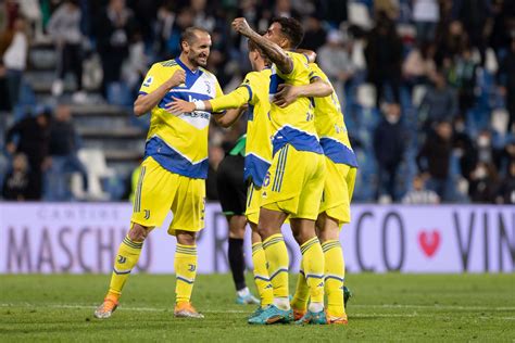 Serie A Player Ratings Sassuolo 1 2 Juventus Get Italian Football News