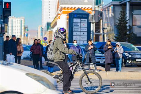 Суррон унаж замын хөдөлгөөнд оролцсон 15 хүүхэд осолд өртжээ